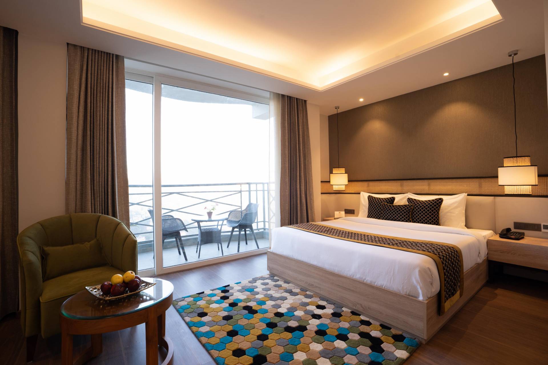 Panoramic Room with Balcony - Snow Valley Resorts