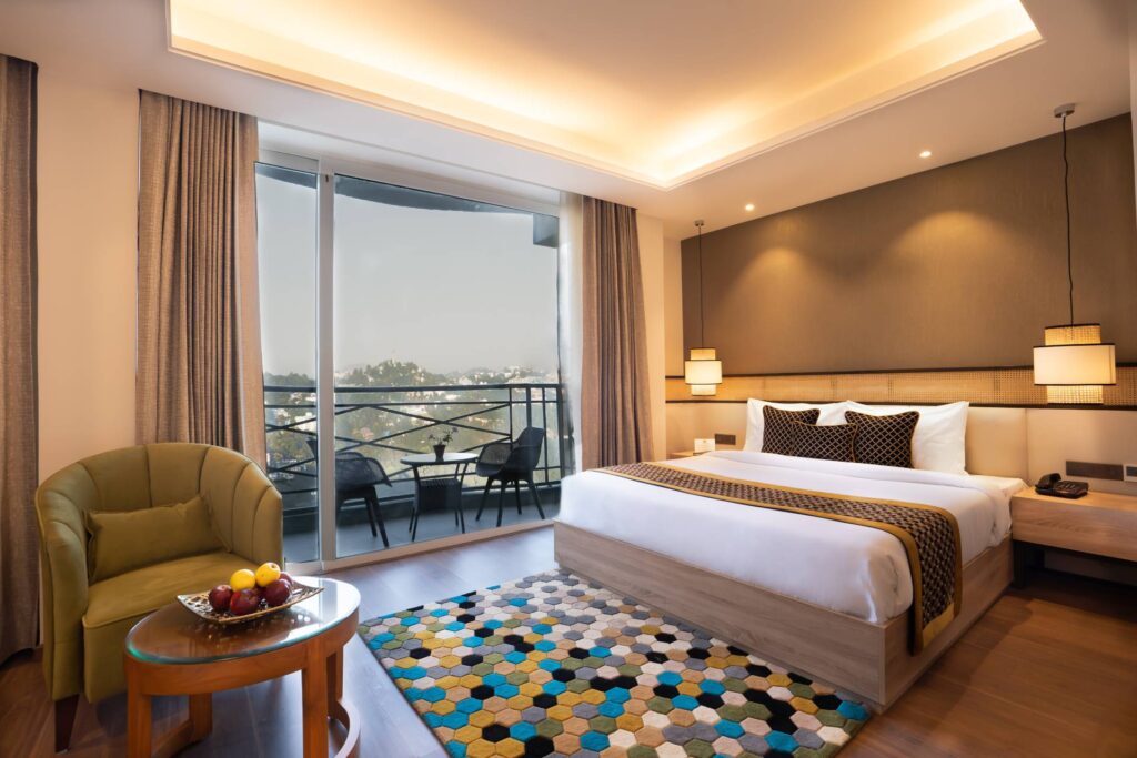 Club Room with Balcony - Snow Valley Resorts